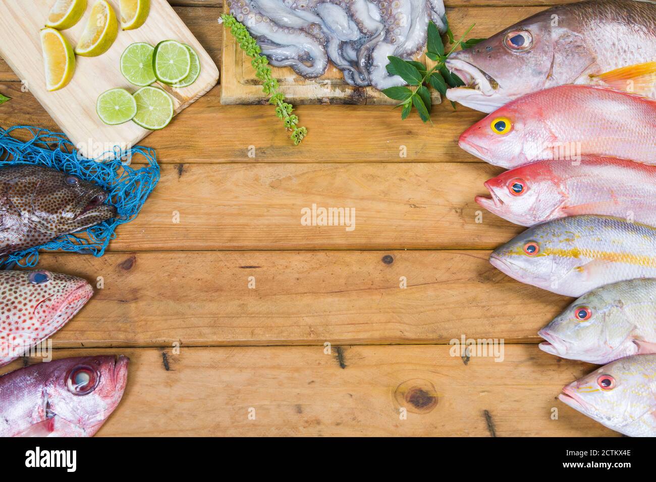 Old fish market close hi-res stock photography and images - Alamy