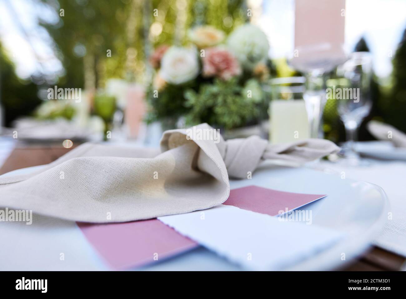 Restaurant decorated served tables hi-res stock photography and images ...