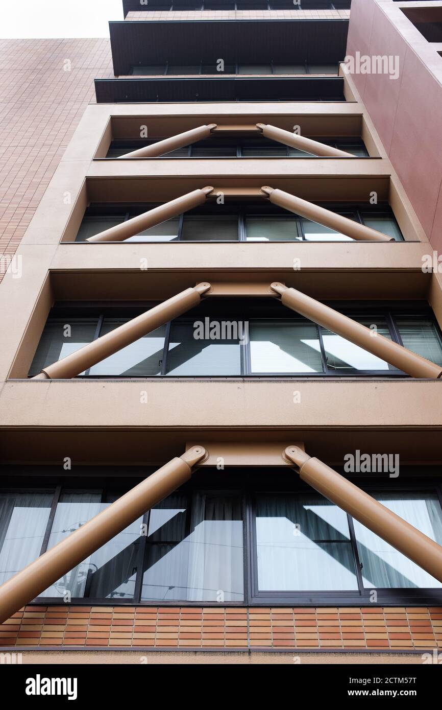 Anti quake design hi-res stock photography and images - Alamy