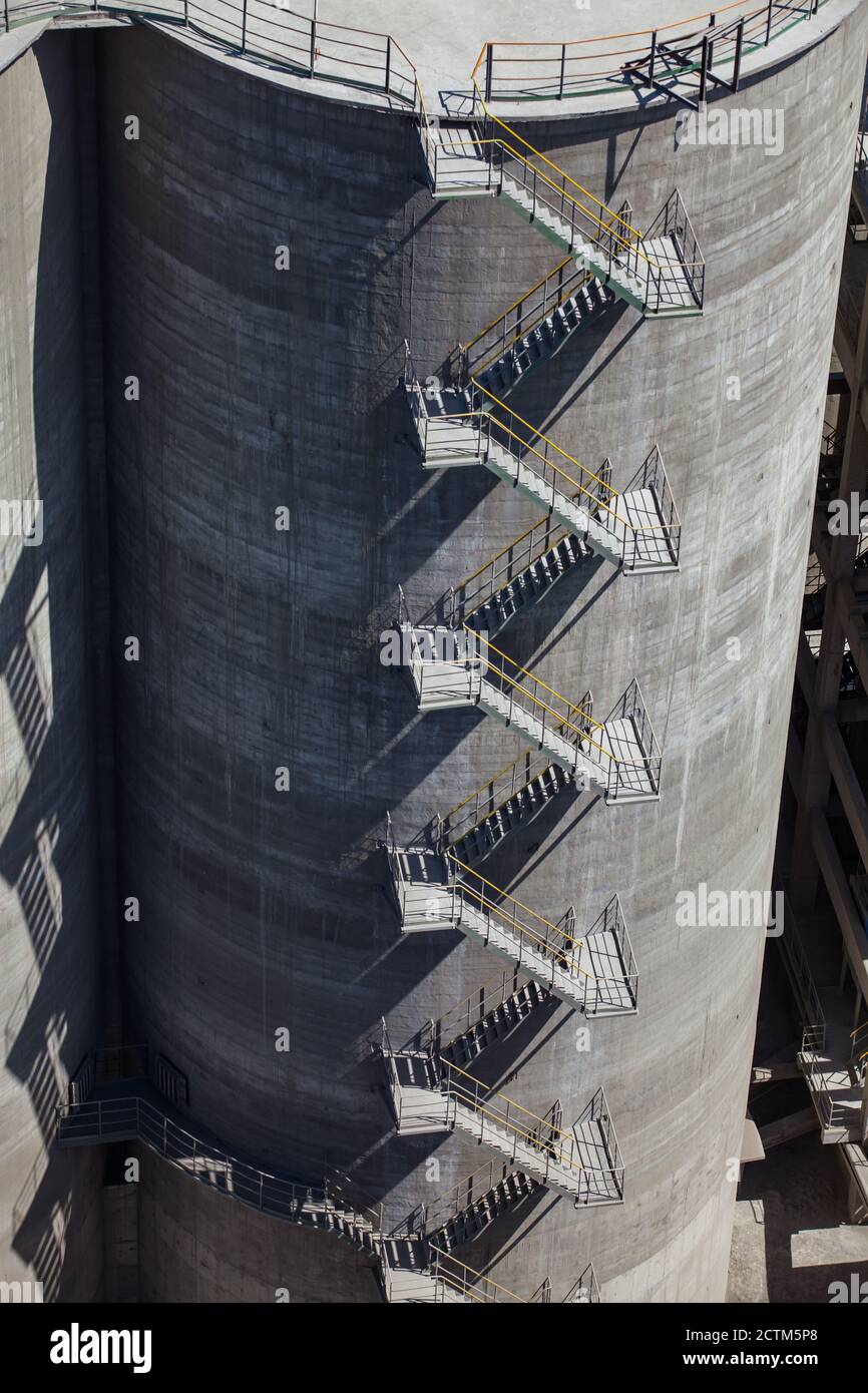 Concrete tower hi-res stock photography and images - Alamy