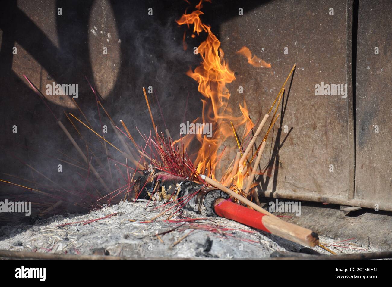 Incense burning inside temple hi-res stock photography and images - Alamy