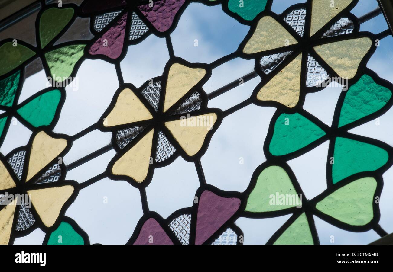 Modernist stained glass hi-res stock photography and images - Alamy