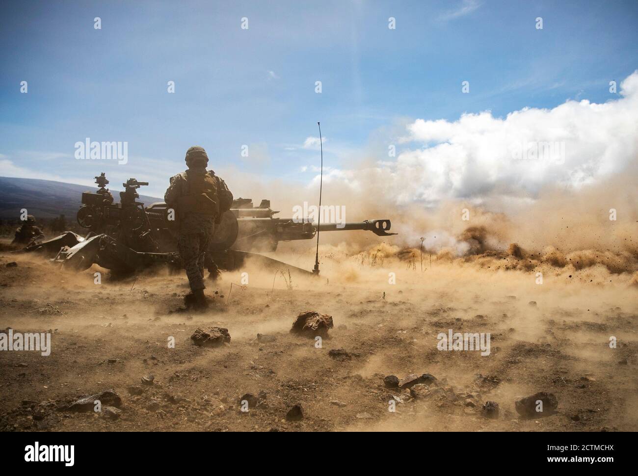 U.S. Marines with Charlie Battery, 1st Battalion, 12th Marine Regiment ...