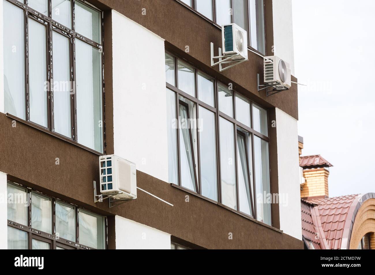 Old kitchen window's sill hi-res stock photography and images - Alamy