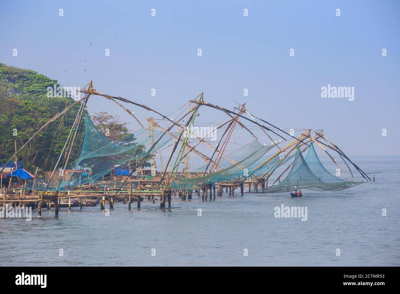Fort kochi chinese fishing nets hi-res stock photography and images - Alamy
