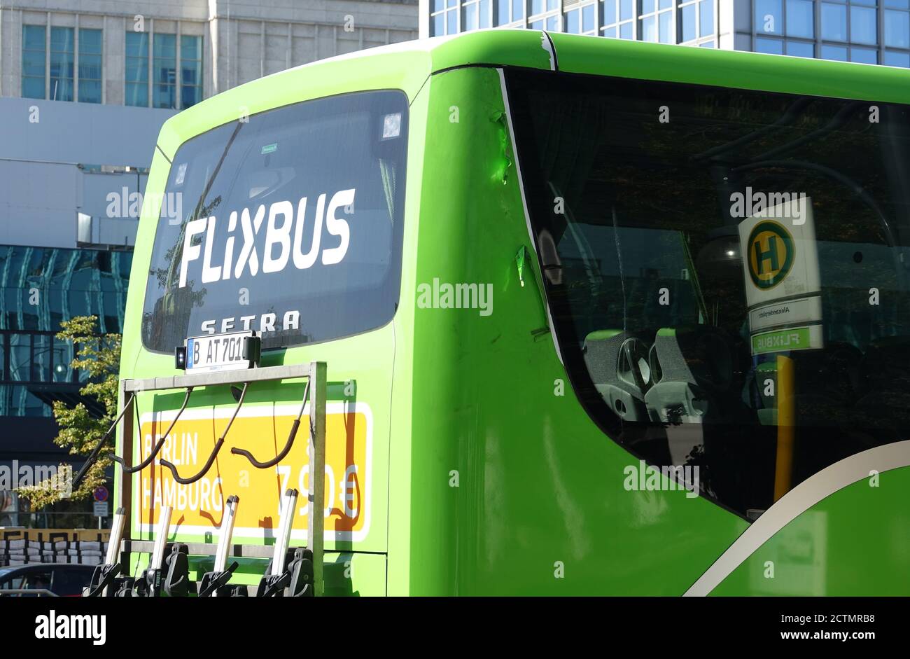Flixbus logo hi-res stock photography and images - Alamy