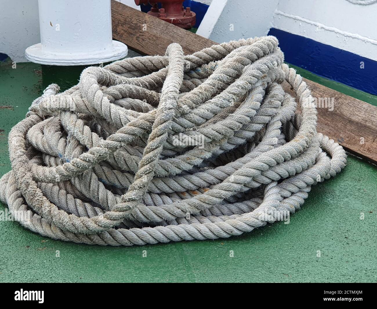 View of rope in the boat Stock Photo - Alamy