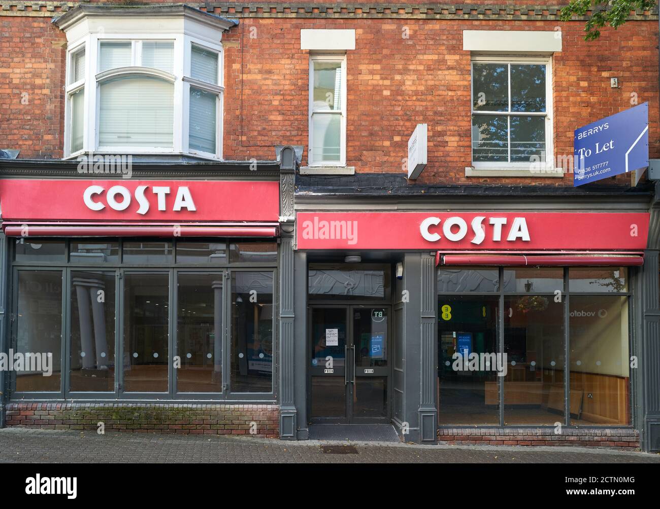 Closed Costa Coffee Shop High Resolution Stock Photography and Images ...