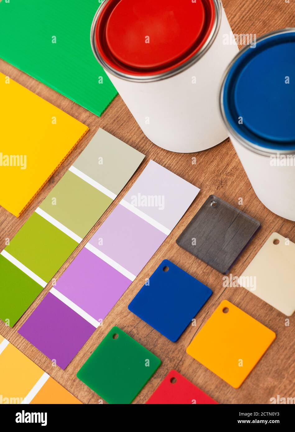 Color and material sample on wood Stock Photo - Alamy