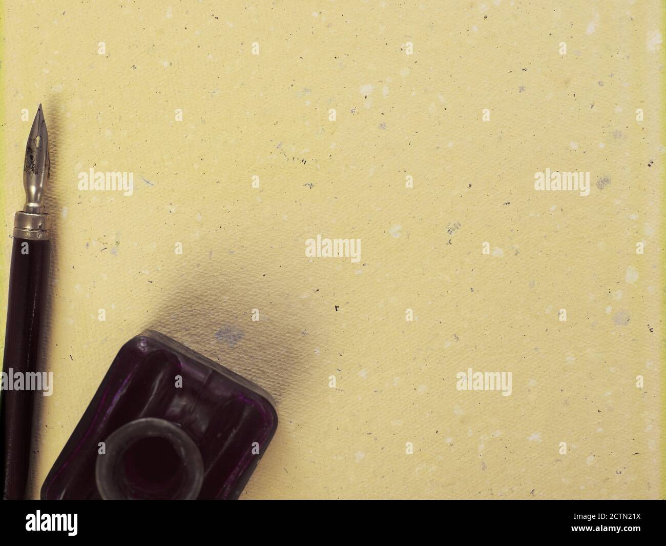 Writing pen, manuscript and ink well Stock Photo - Alamy