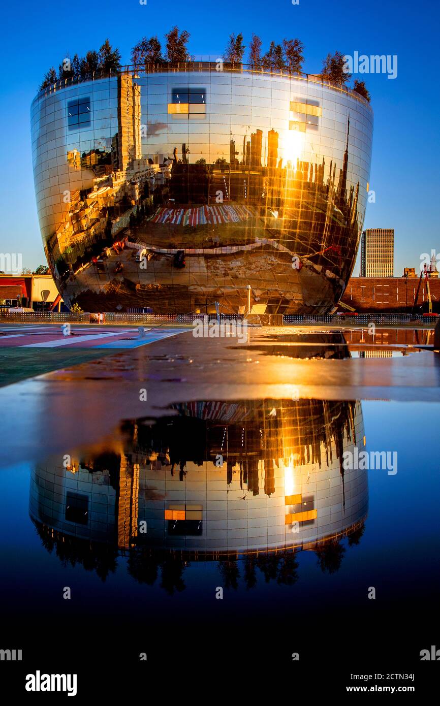 Rotterdam, Netherlands. 24th Sep, 2020. An exterior view of the ...