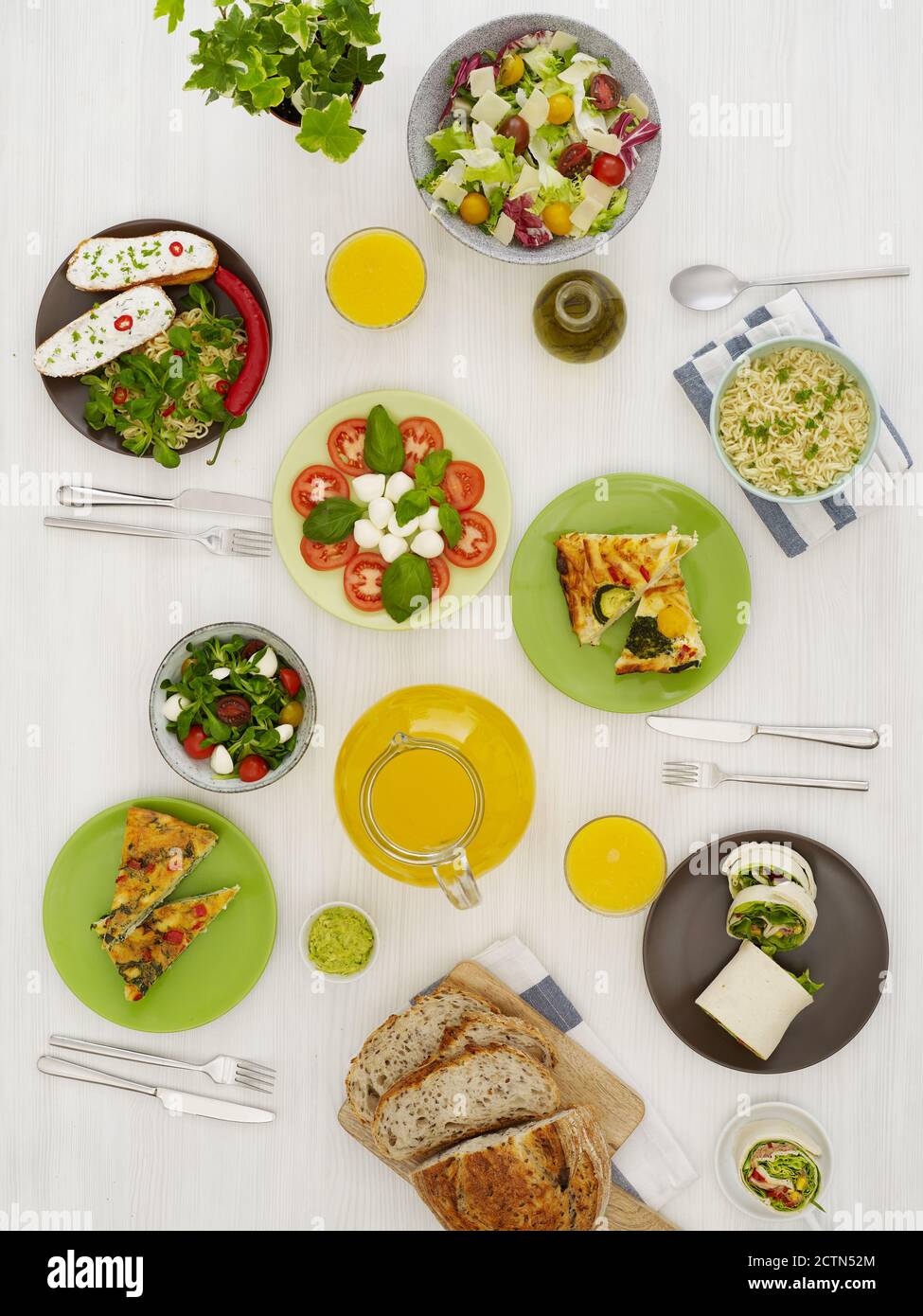 Dinner table from above Stock Photo - Alamy