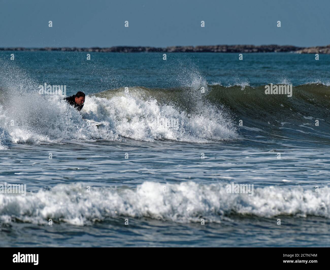 Woolacombe bay surfing hi-res stock photography and images - Alamy
