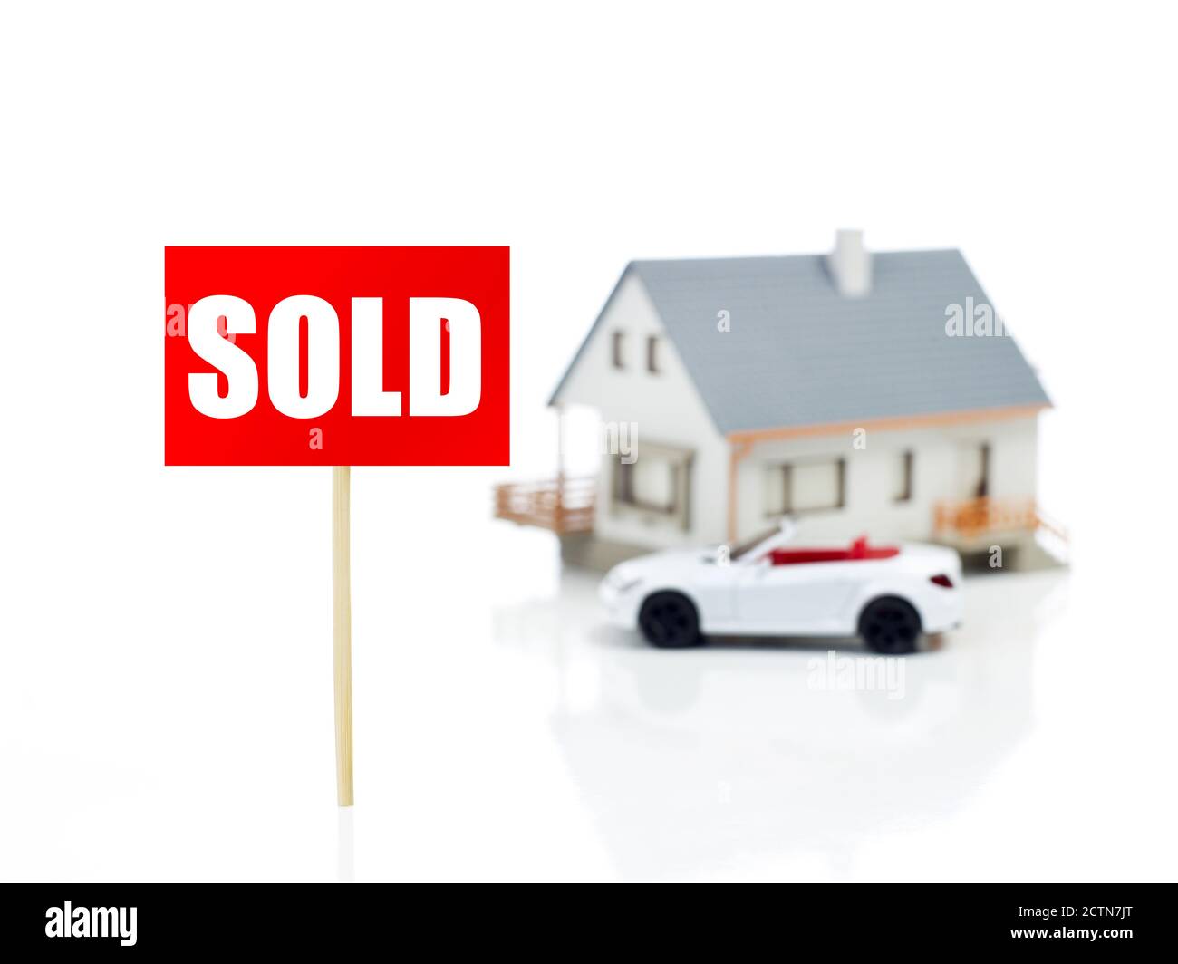 Residential housing in front Cut Out Stock Images & Pictures - Alamy