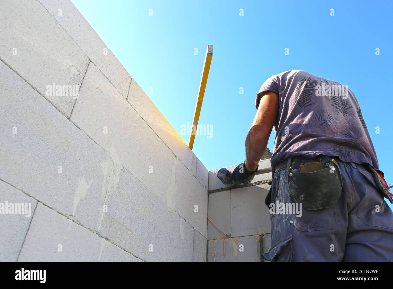 Bricklaying tools hi-res stock photography and images - Alamy