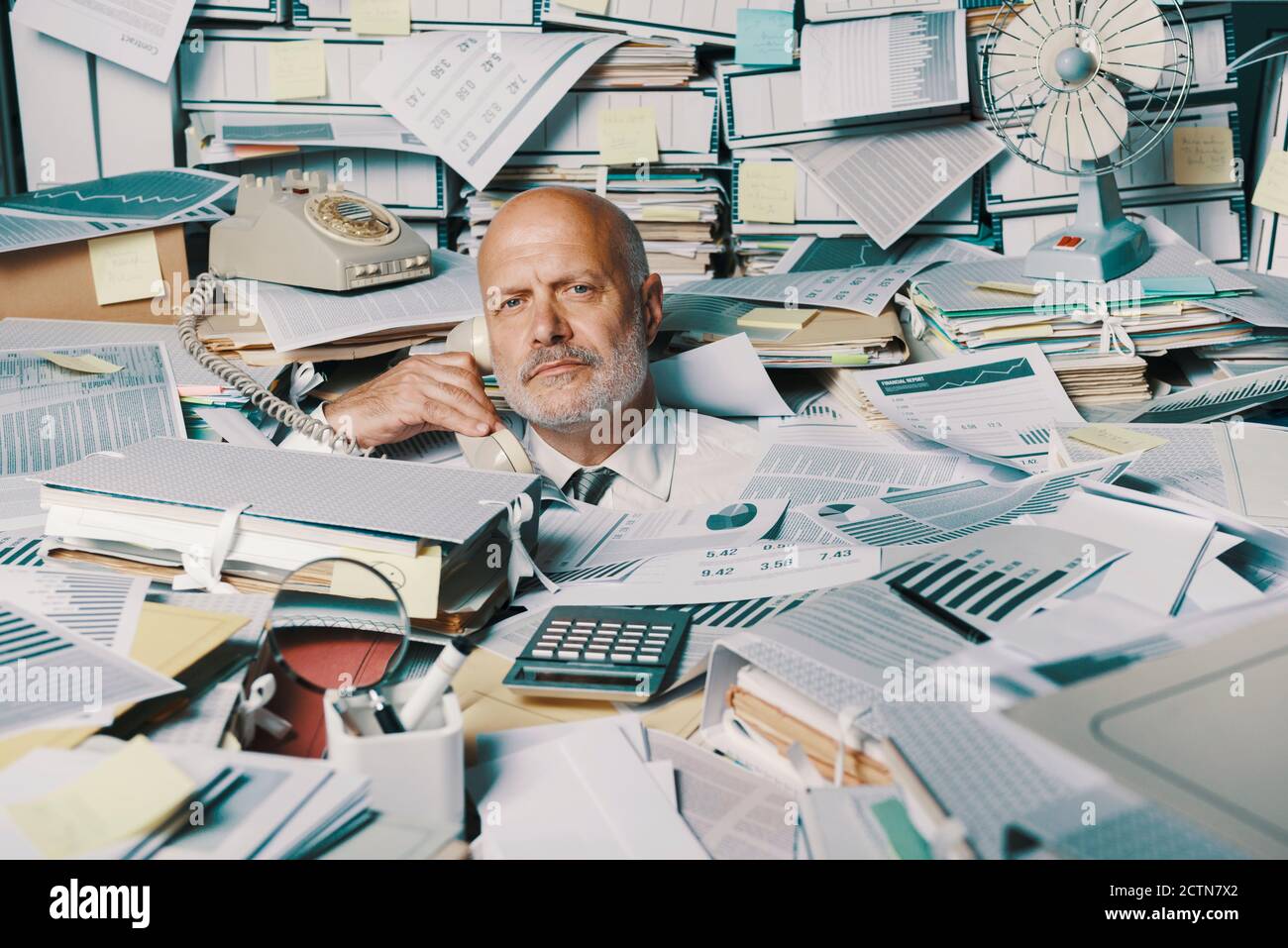 Drowning under pressure hi-res stock photography and images - Alamy