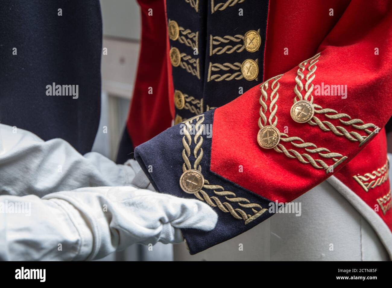 Ceremonial waist sashes hi-res stock photography and images - Alamy