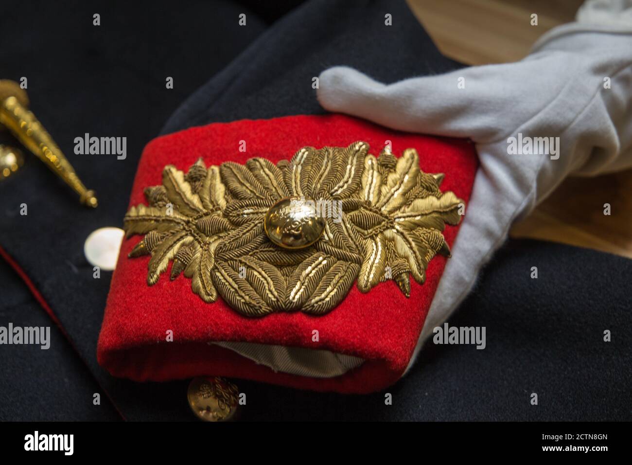 Ceremonial waist sashes hi-res stock photography and images - Alamy