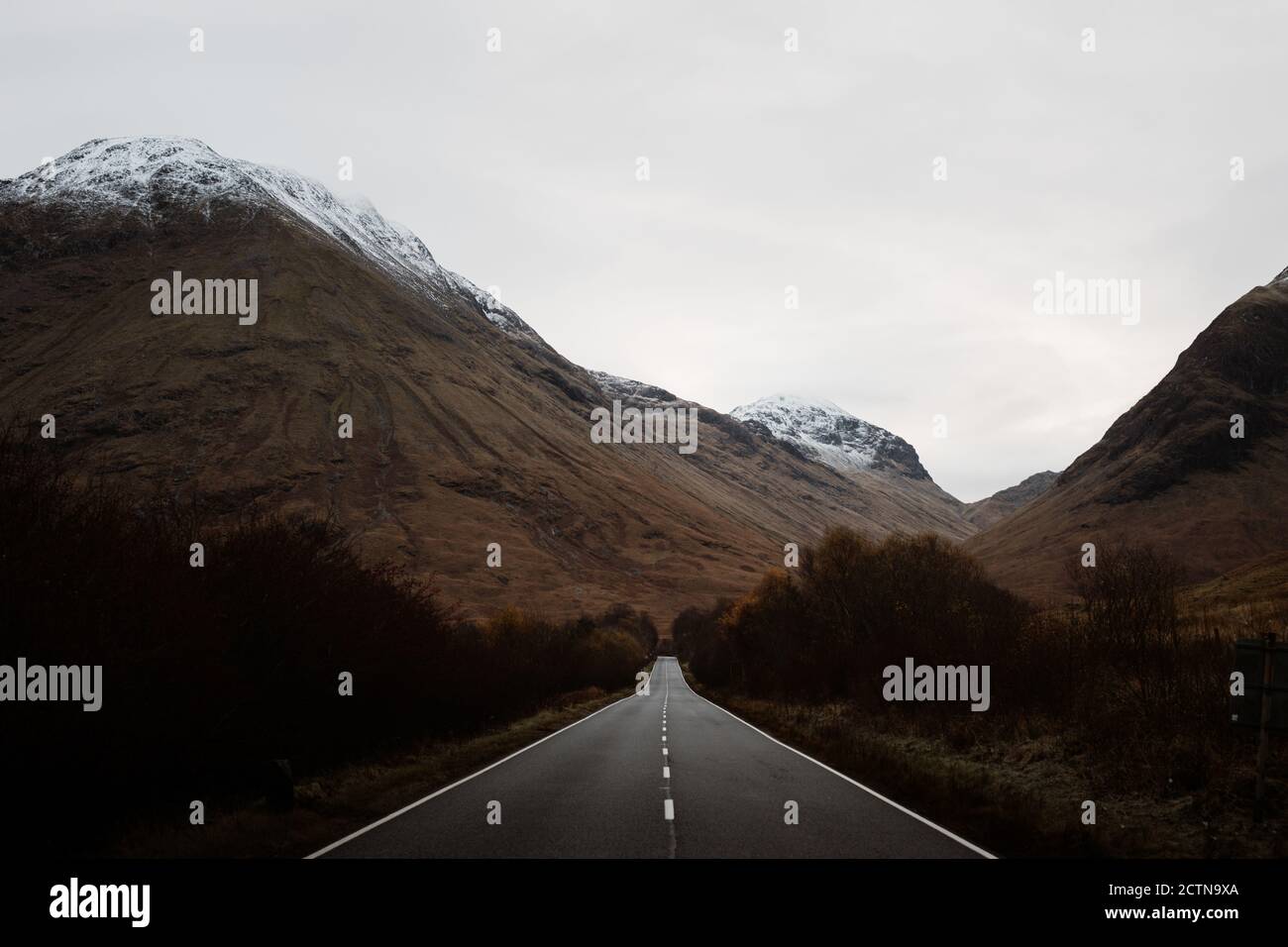 Empty scottish highland road hi-res stock photography and images - Alamy