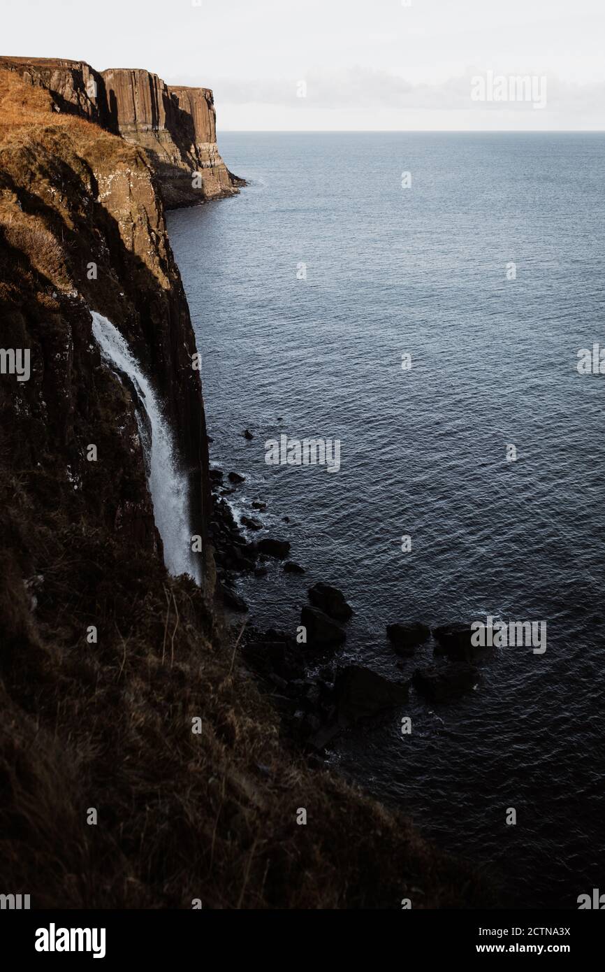 Scottish cliff hi-res stock photography and images - Alamy