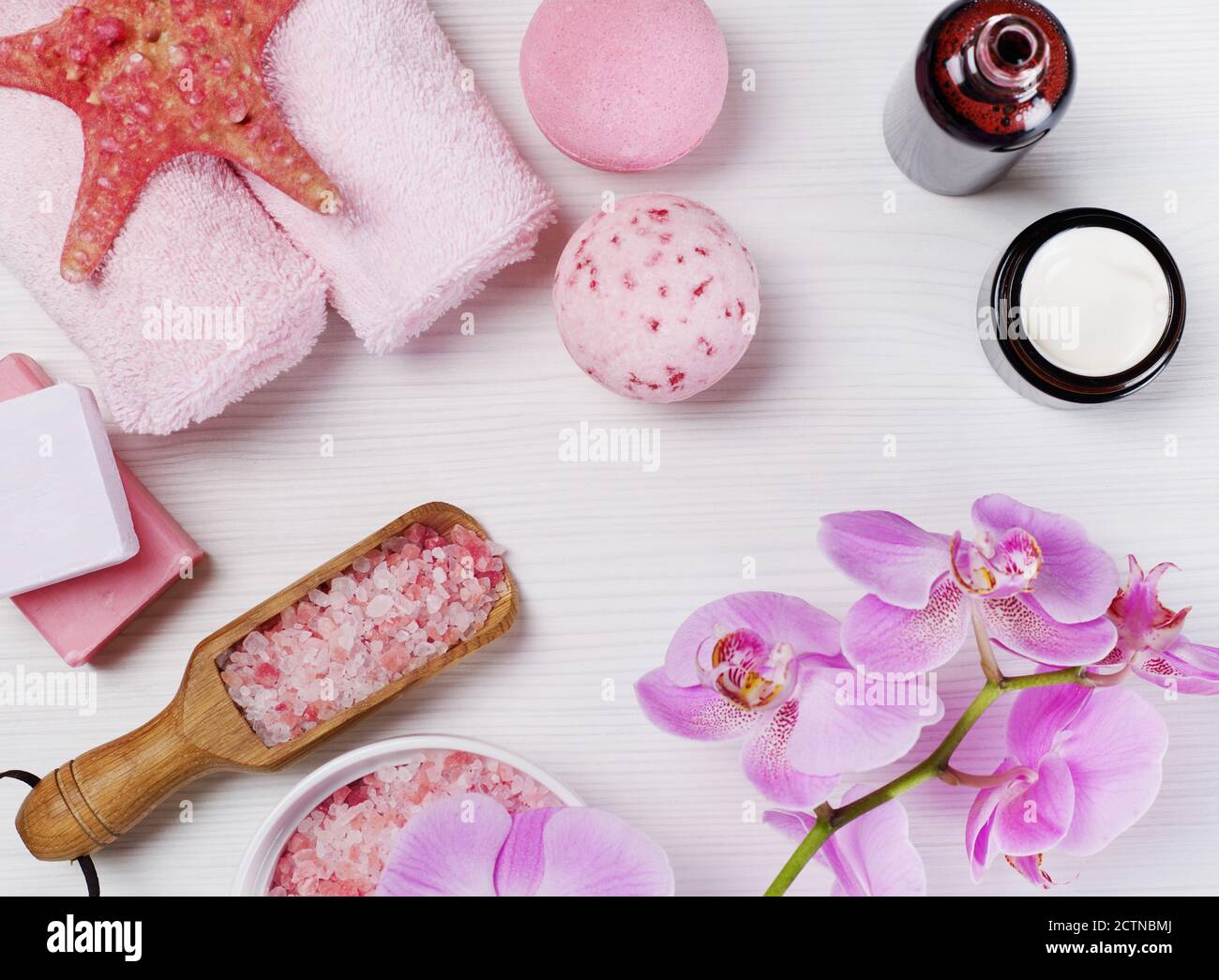 Group therapy setting hi-res stock photography and images - Alamy