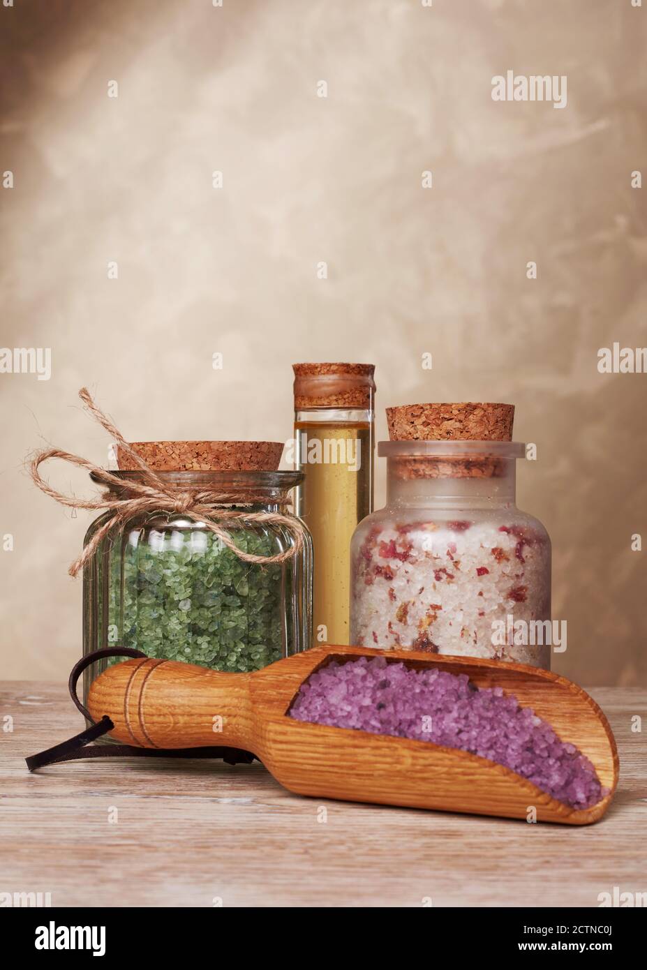 Bath oil and salt Stock Photo - Alamy