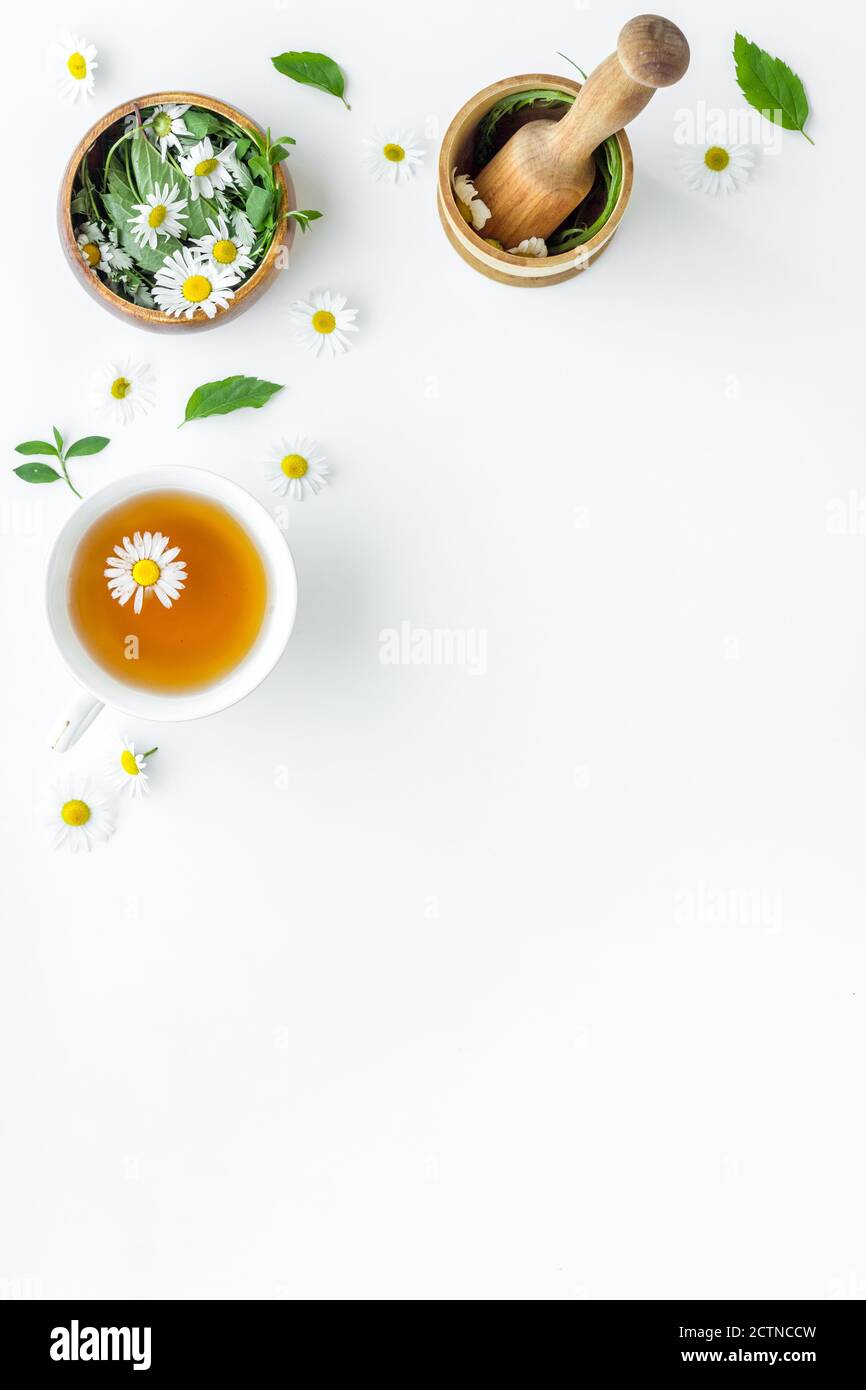 Layout of herbal tea with fresh summer herbs and wild flowers Stock ...