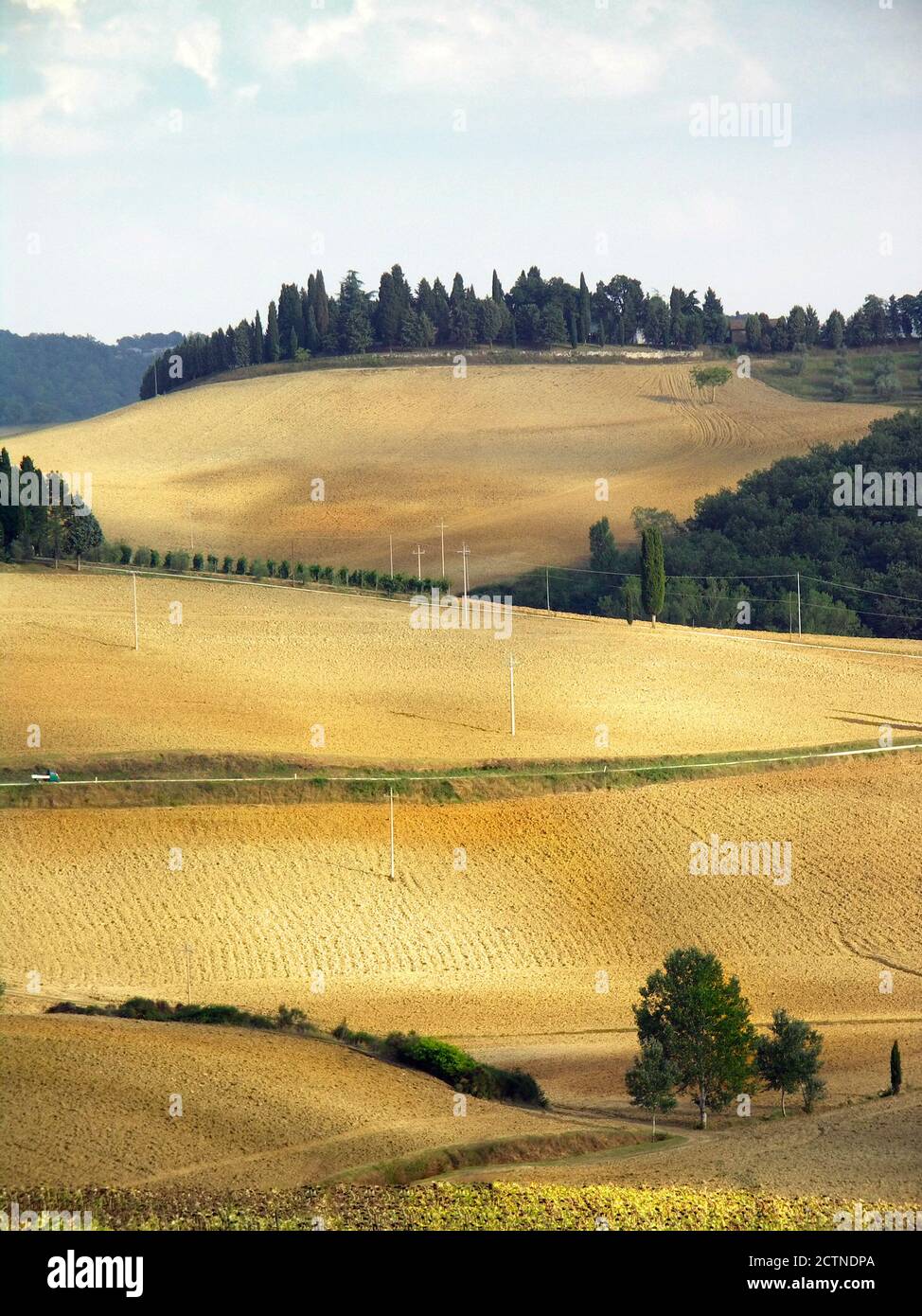 Rolling hills landscape Stock Photo - Alamy