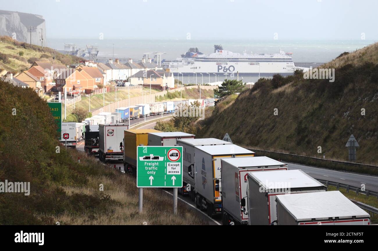 A20 kent lorries hi-res stock photography and images - Alamy