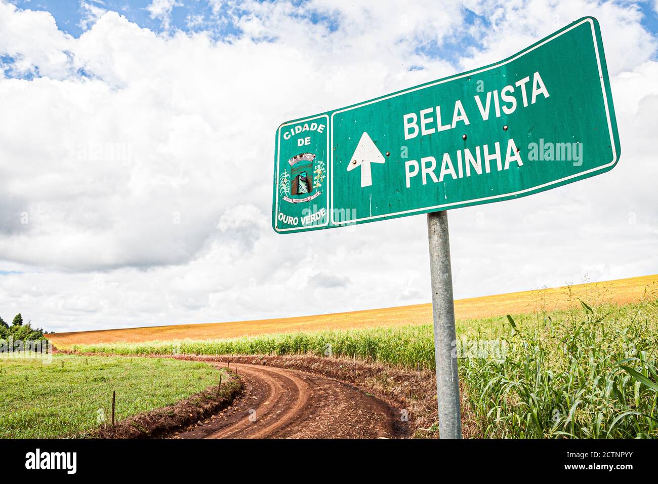Brazilian road sign hi-res stock photography and images - Alamy