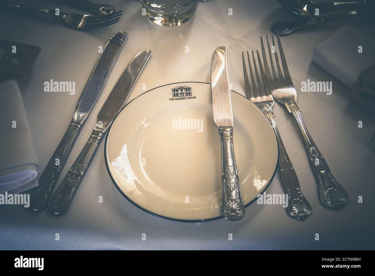 Empty plate at a wedding in Norfolk Stock Photo - Alamy