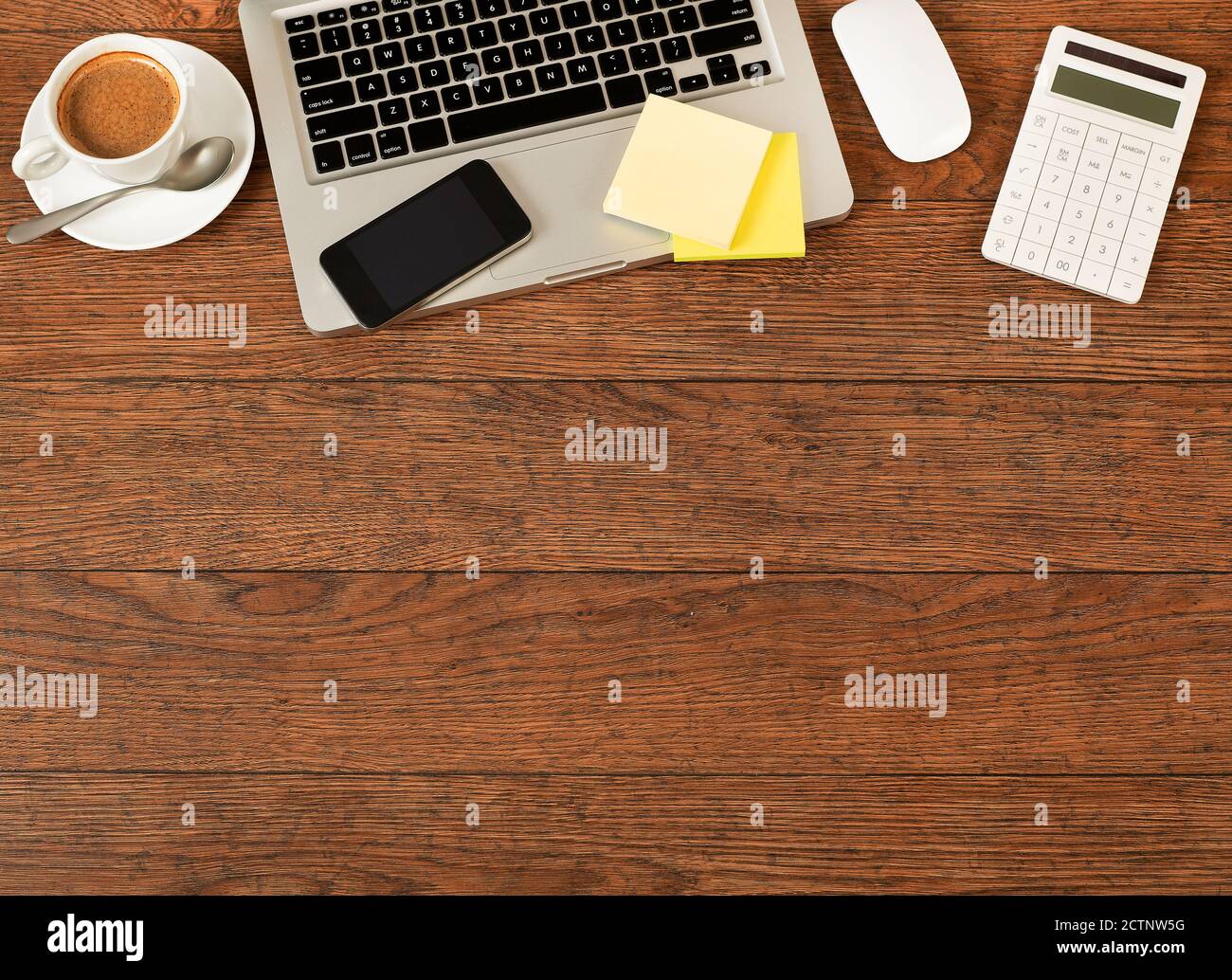 Copy desk hi-res stock photography and images - Alamy