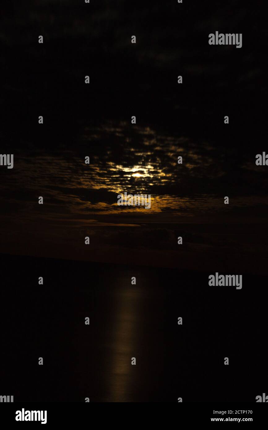 Moonscape ocean hi-res stock photography and images - Alamy