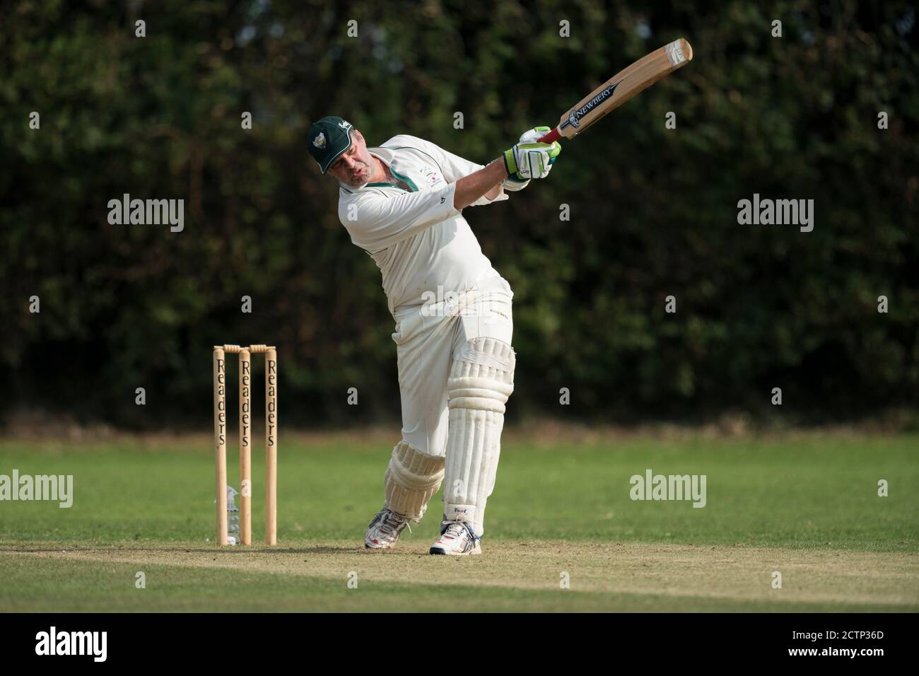 Cricket batsman playing pull shot hi-res stock photography and images ...
