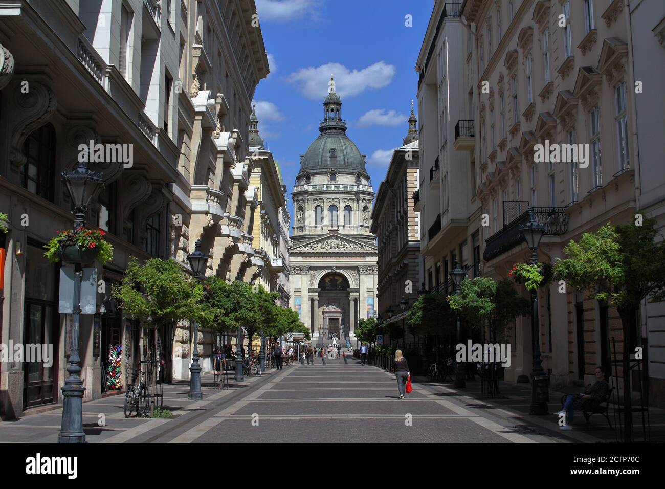 Budapest, Hungary - 10/07/2020: Basilica of Saint Stephan in Budapest ...