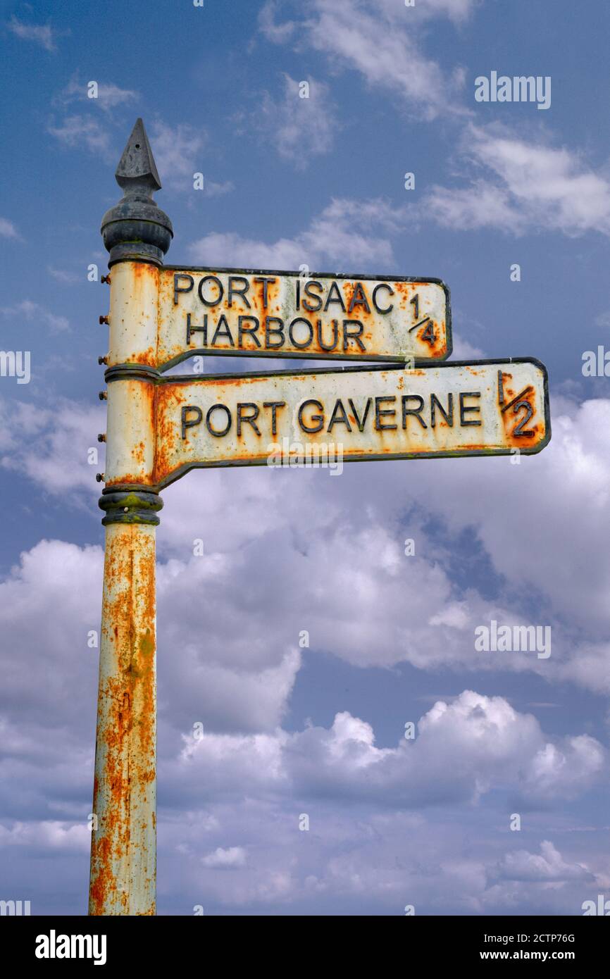 Port Isaac signpost, Cornwall, England Stock Photo - Alamy