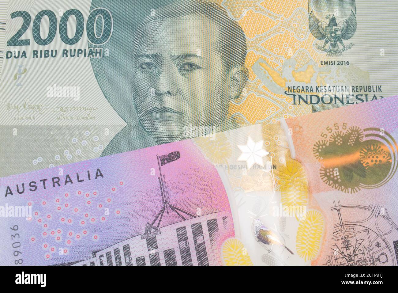 Australian two dollar note hi-res stock photography and images - Alamy