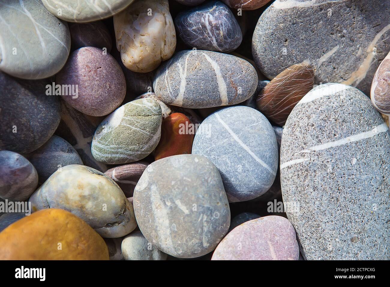 Black basalt gravel hi-res stock photography and images - Alamy