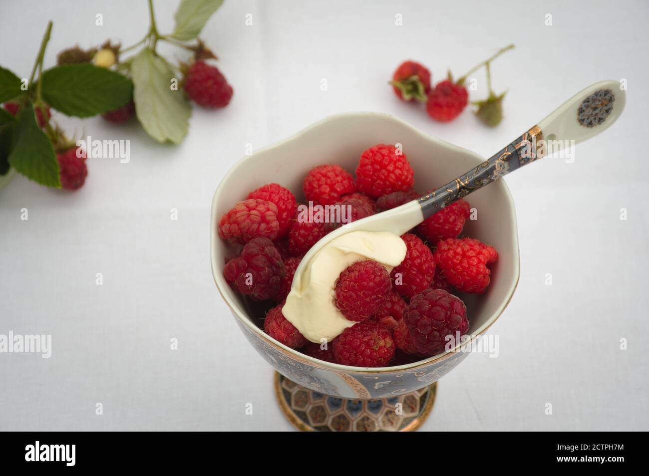 Spoonful of cream hi-res stock photography and images - Alamy