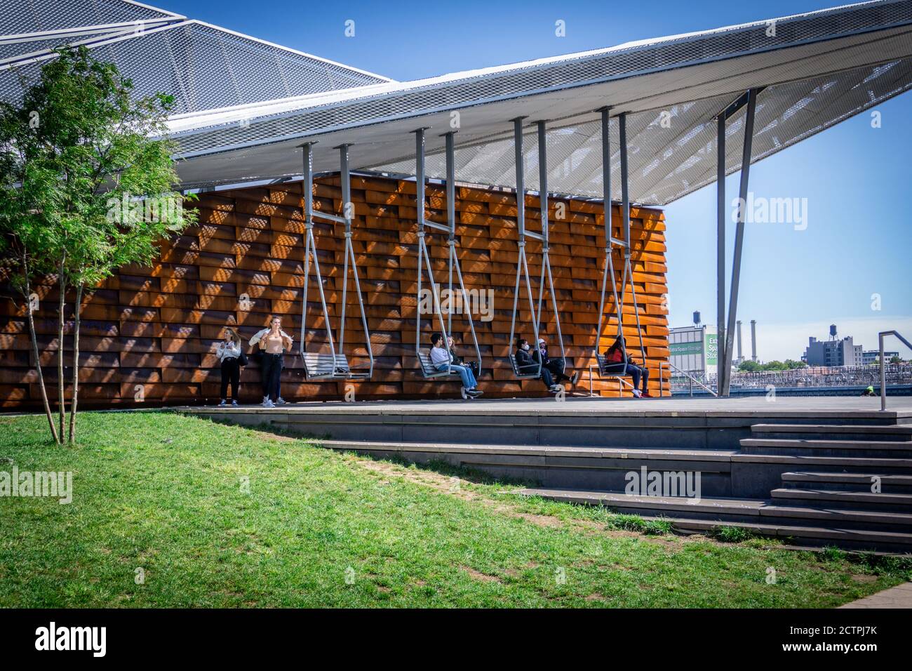 New York / USA - September 19 2020: Raised platform near East River ...