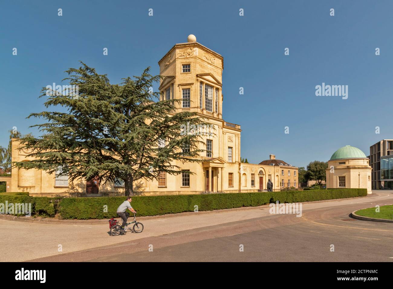 Oxford university campus buildings, uk hi-res stock photography and ...