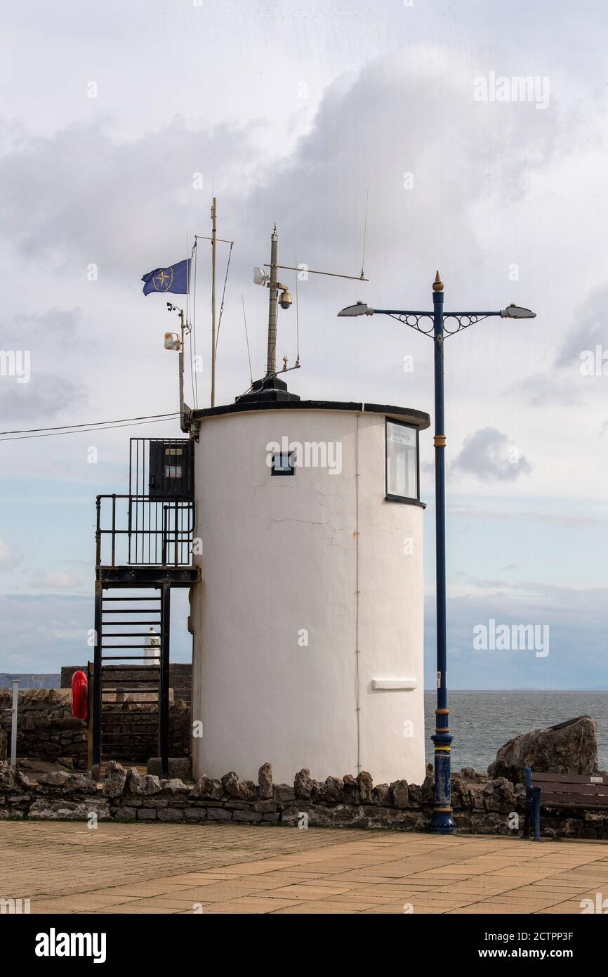 Old pilot lookout tower hi-res stock photography and images - Alamy