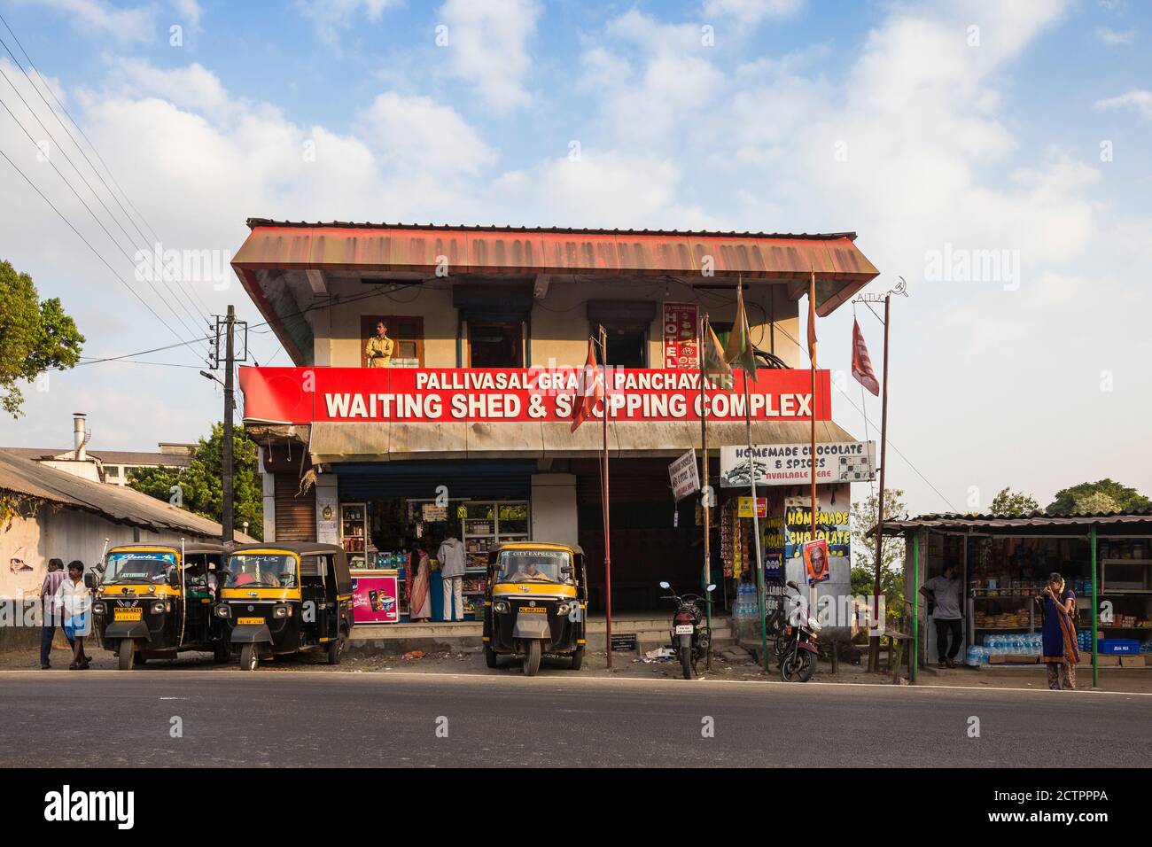 Kerala tea shop hi-res stock photography and images - Alamy