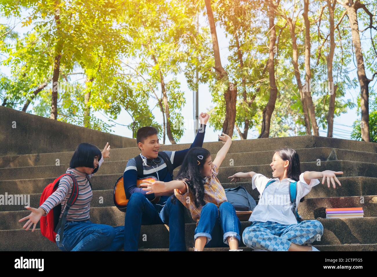 Singing child summer festival hi-res stock photography and images - Alamy