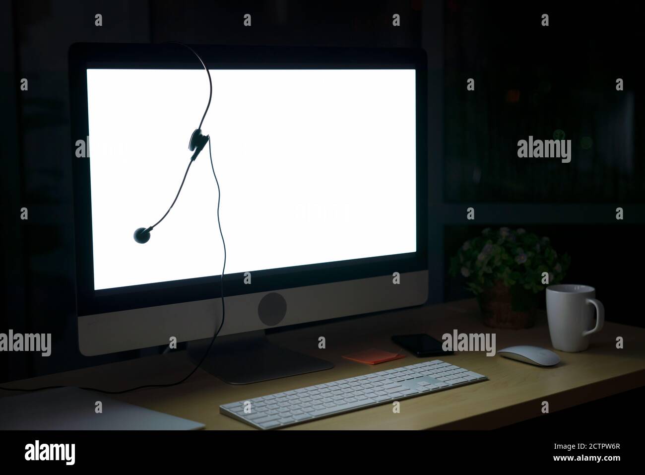 Room illuminated by a computer screen at night, no people, Empty ...