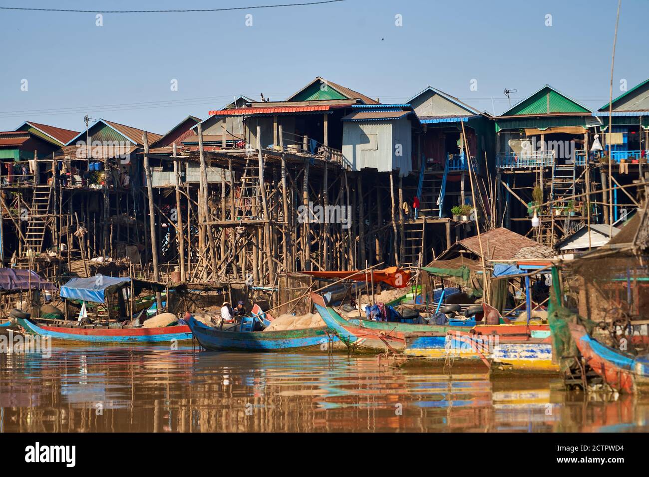 Tonle Sap Lake Stilt village Stock Photo - Alamy