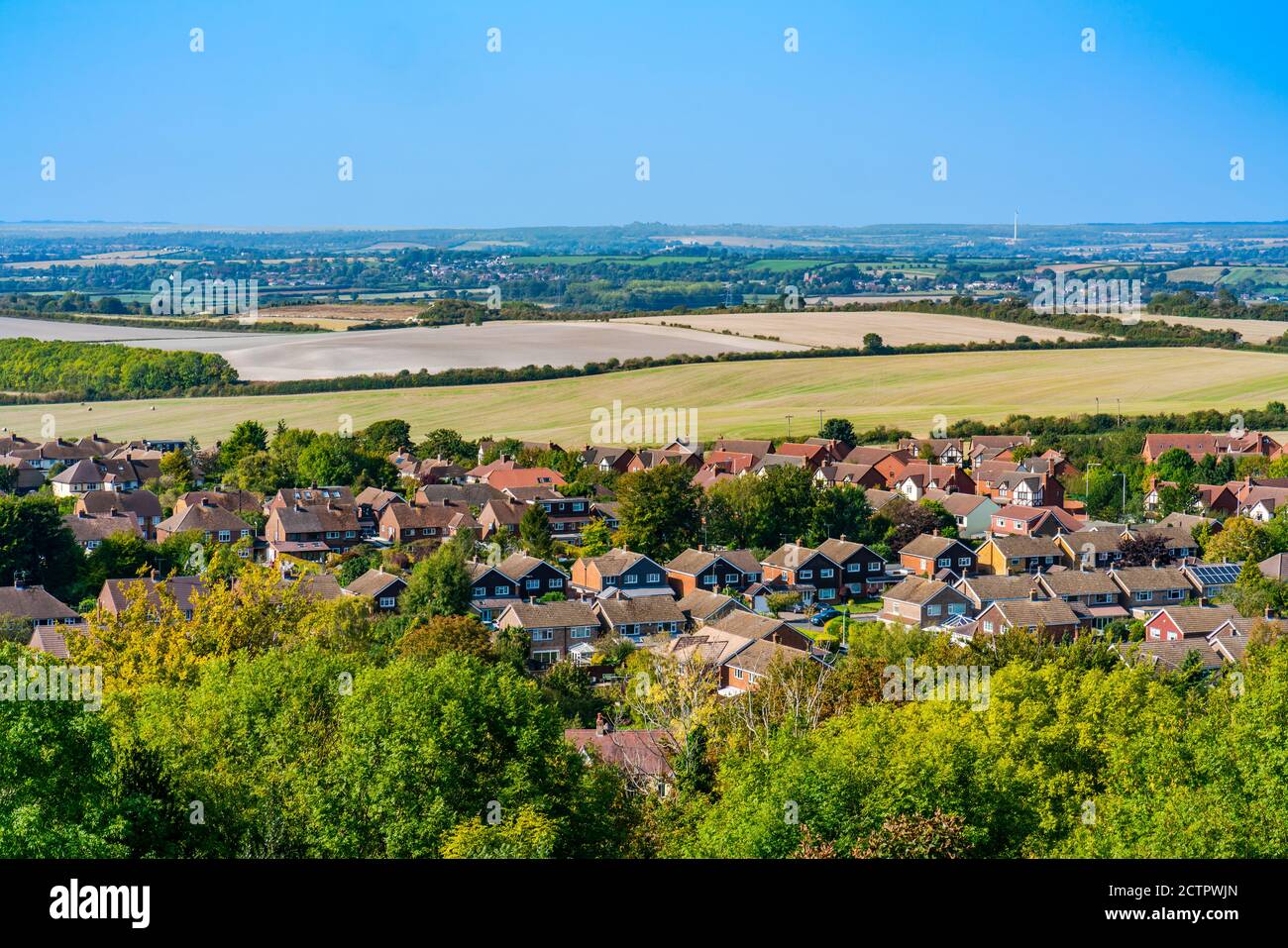 View of English countryside from Dunstable Downs in the Chiltern Hills ...