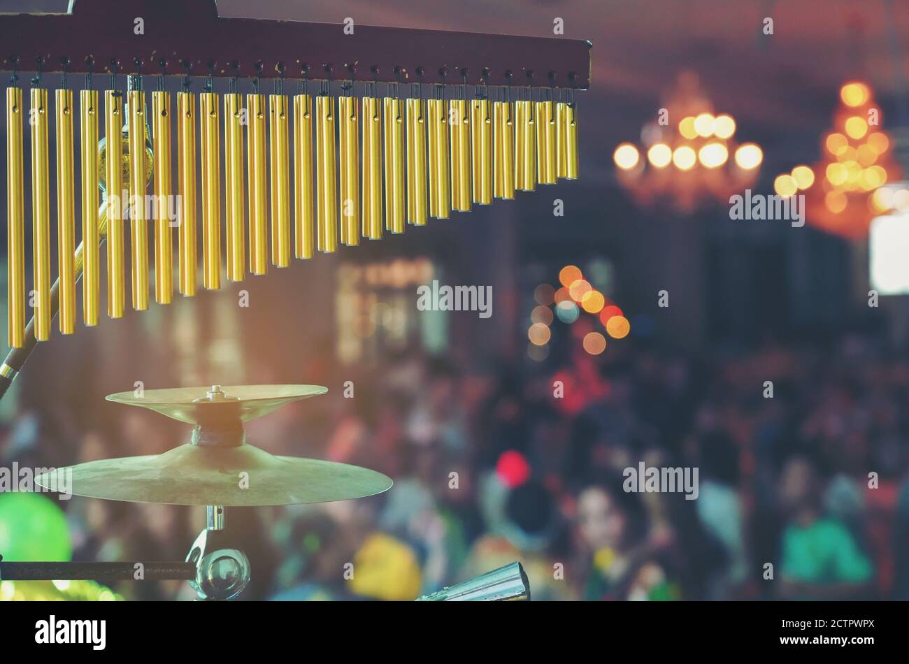 Sound bar set up hi-res stock photography and images - Alamy