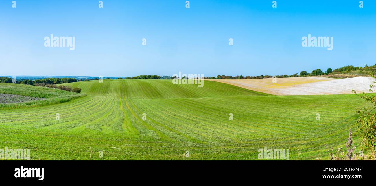 Wide panoramic view of English countryside from Dunstable Downs in the ...