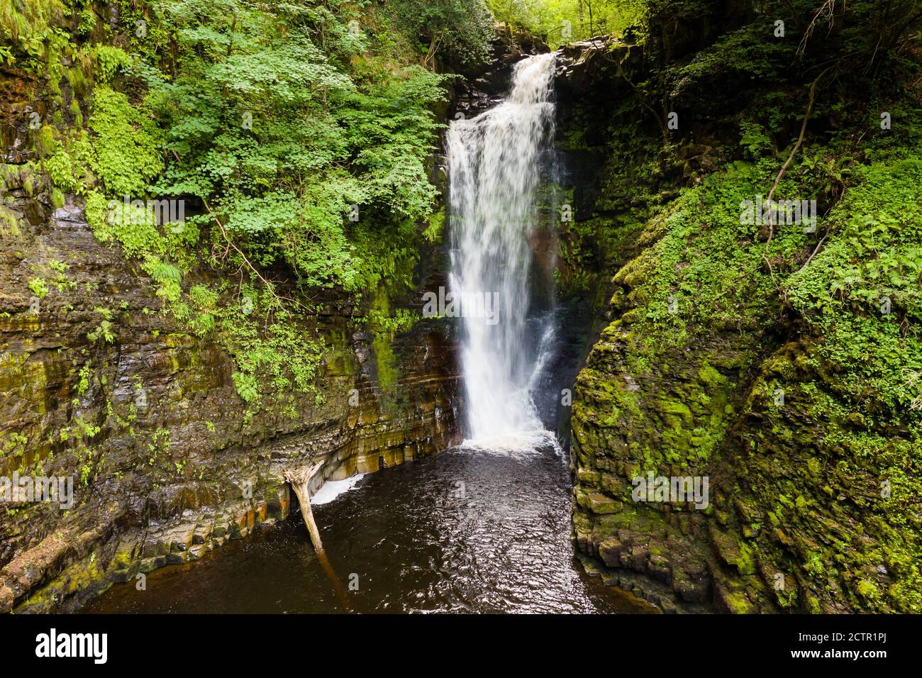 'waterfall country' hi-res stock photography and images - Alamy